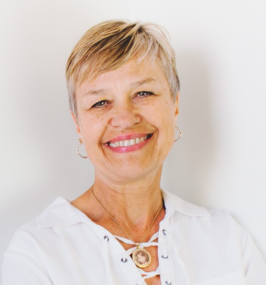 Lyn Brown's Instagram, Twitter & Facebook on IDCrawl